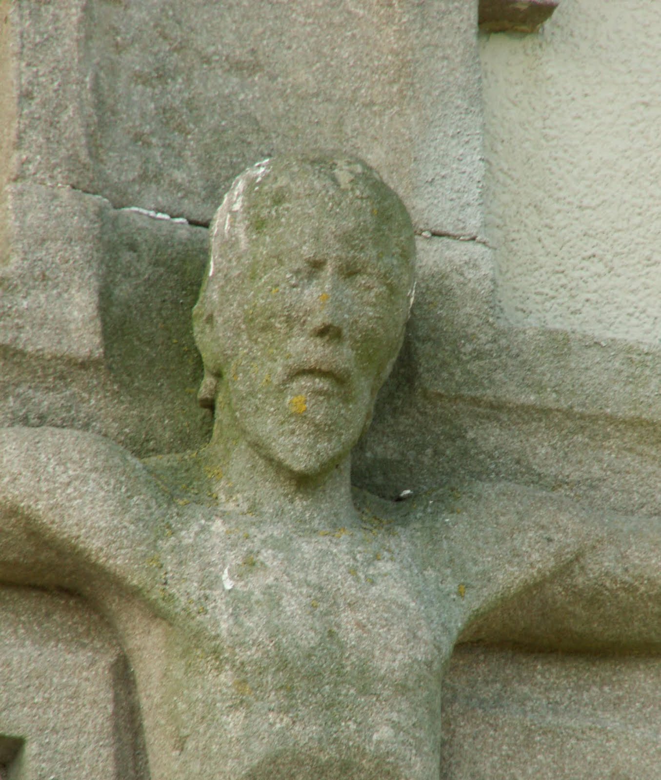 Hew Lorimer’s Whithorn Sculpture – Aye Whithorn 2